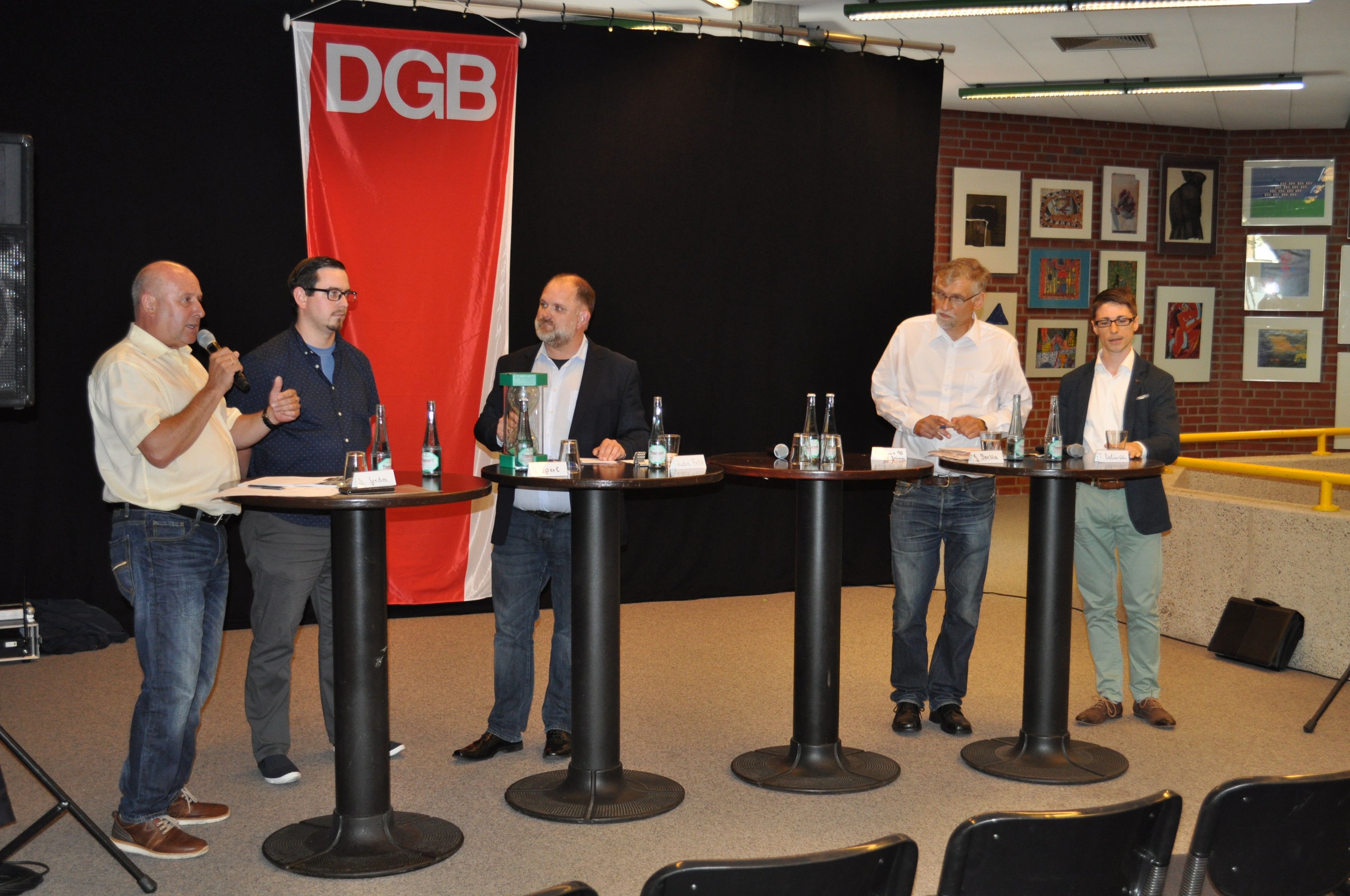 Podiumsdiskussion zur Bundestagswahl › Michael Gerdes MdB